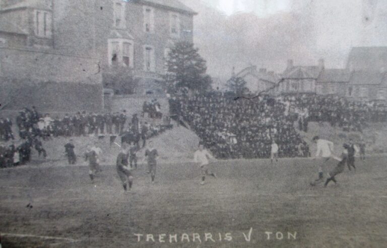 Treharris football team – Treharris District